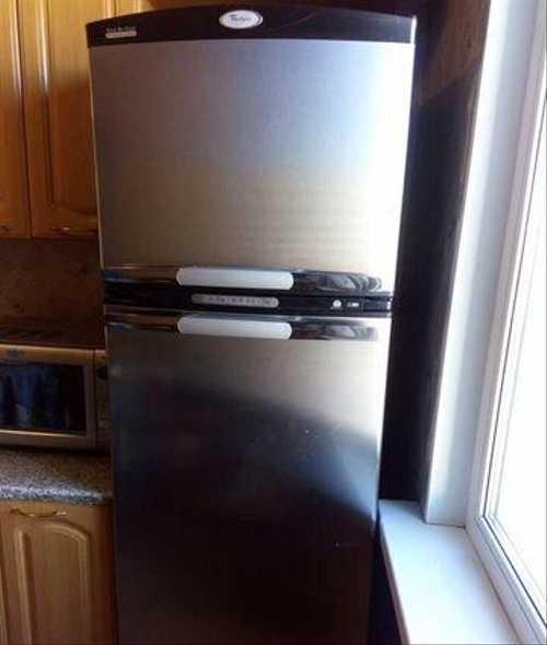 Холодильник бу whirlpool arc 4020