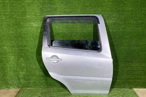 Дверь задняя правая Daihatsu Yrv M201