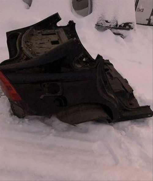 Задняя правая четверть Вольво s40 Volvo