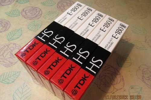 Видеокассеты новые VHS TDK E-180