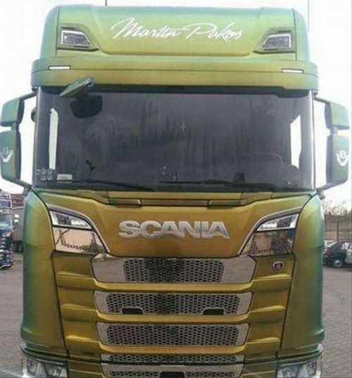 Накладки на капот Scania 124. Накладка капота Скания. Martin Pakos Scania. Scania с капотом.