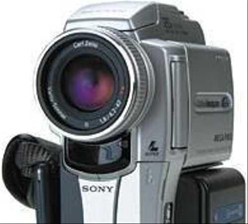 Продам цифровую видеокамеру sony DCR-PC110E