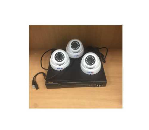 Комплект видеонаблюдения (камеры, регистратор, бп)