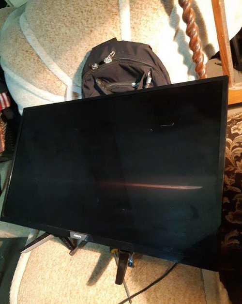 Телевизор Philips 32PHS5302 32 диагональ на детали