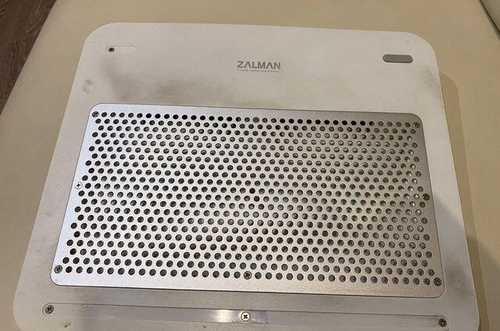 Охлождающая подставка для ноутбука zalman