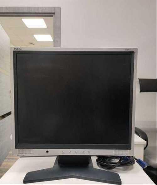Монитор NEC LCD 1704M