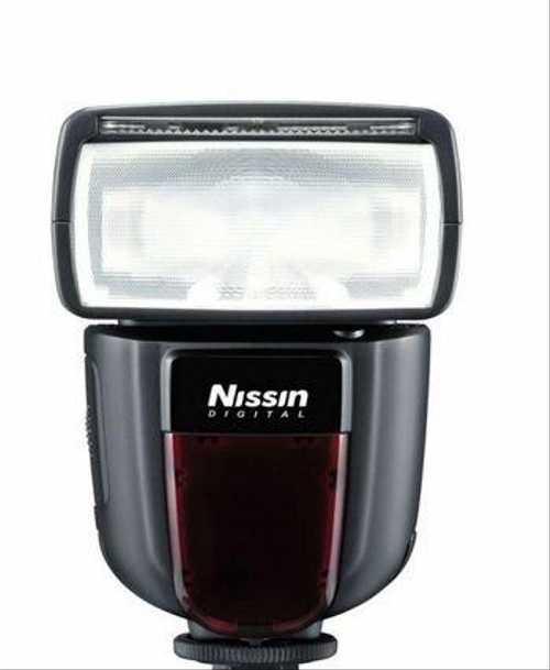 Вспышка Nissin Di700A for Fuji (новая)