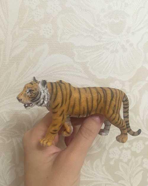 Тигр schleich