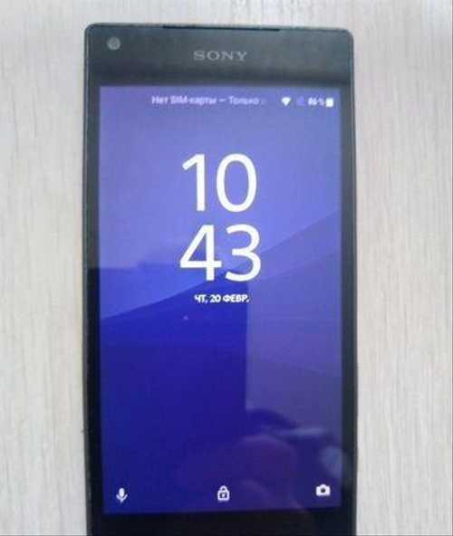 Телефон Sony Z5 Compact