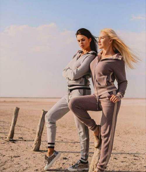 Брючный костюм Chanel