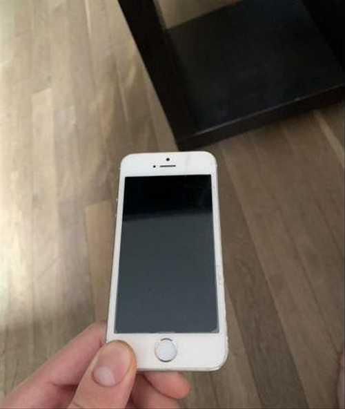 Телефон iPhone 5s 64g