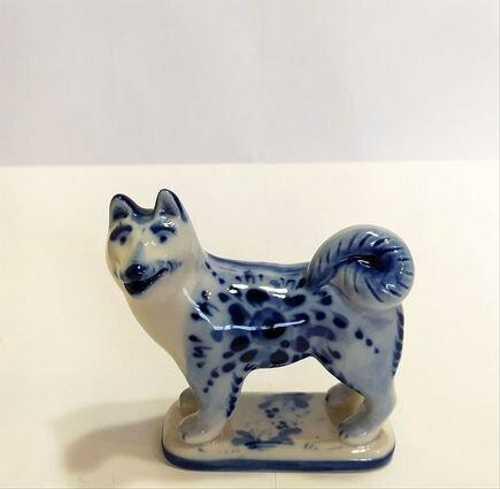 Скульптура Собака Лайка Фарфор Гжель