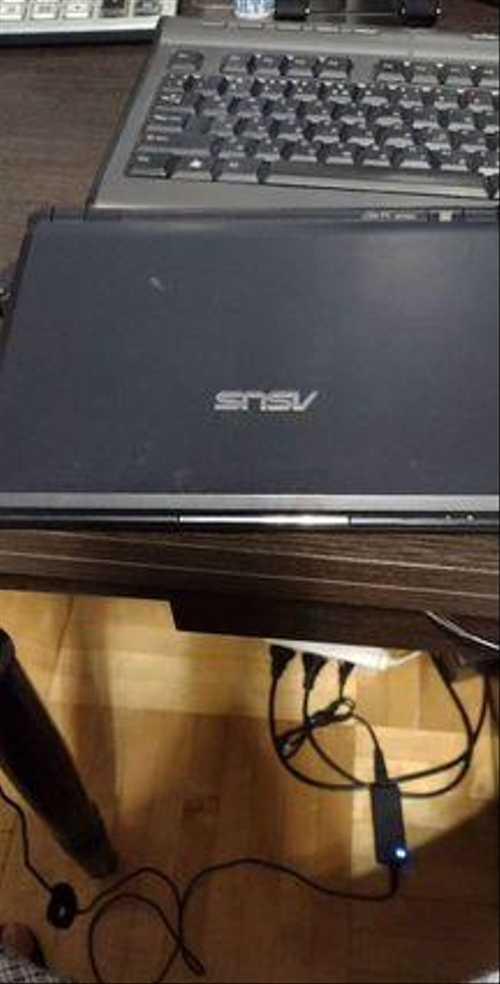 Нетбук asus eee pc