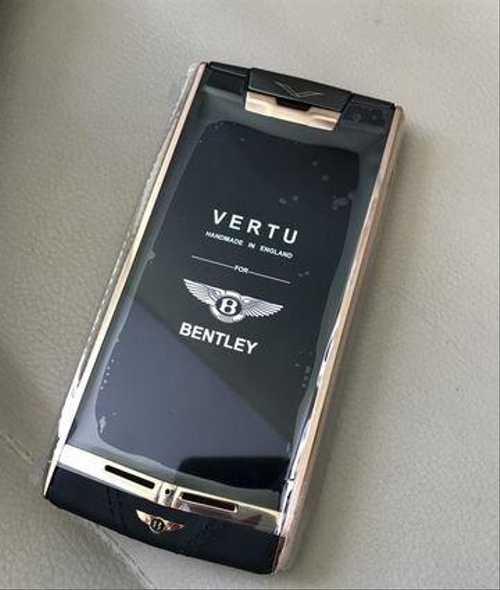 Коробка верту. Vertu коробка. Vertu Signature Touch narxi.