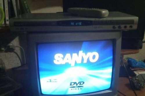 DVD плеер Sanyo DVD-SL33KR