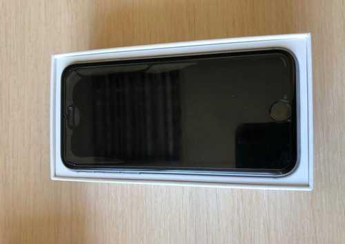Телефон iPhone 6