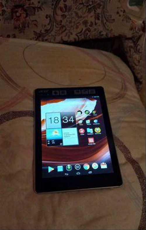 Планшет Acer Iconia A1