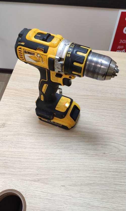 Шуруповерт DeWalt DCD791D2 (114)