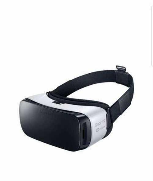 Очки виртуальной реальности Samsung Gear VR SM-R32