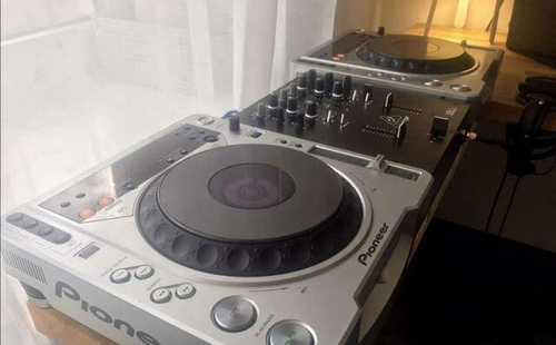 Пара Pioneer CDJ-800 MK2 + DJ пульт Behringer