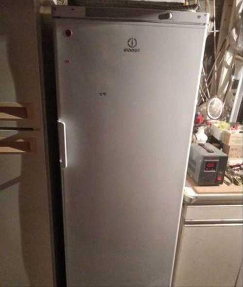 Морозильная камера indesit