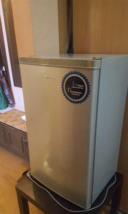 Холодильник GoldStar RFG-130
