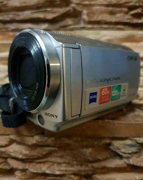 Видеокамера Sony SDR-SR88