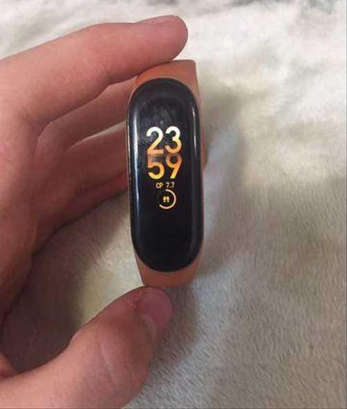 Xiaomi mi band 4 and Mi Bend 3