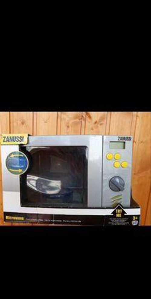 Микроволновка игрушечная Zanussi
