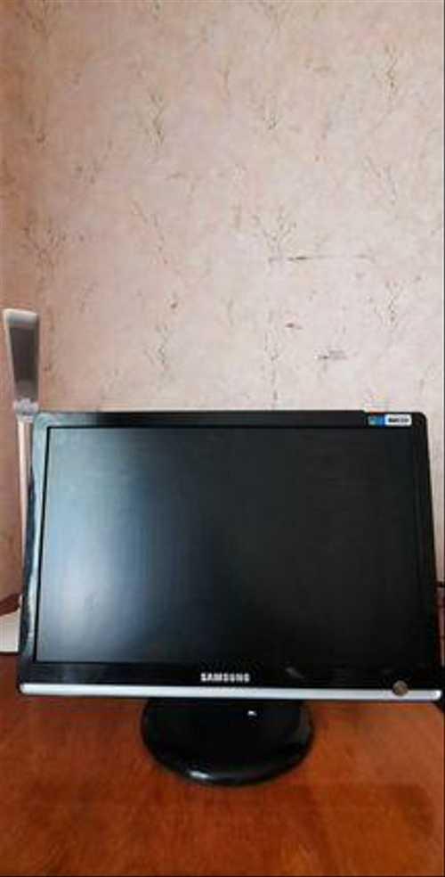 Монитор Samsung SyncMaster 931CW, 1440x900, 75Гц