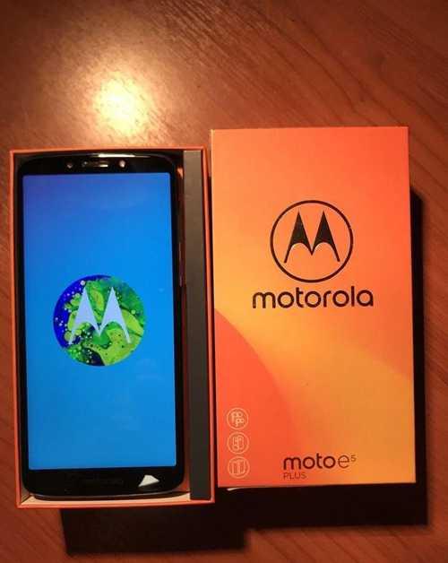 Телефон Motorola moto e5 plus
