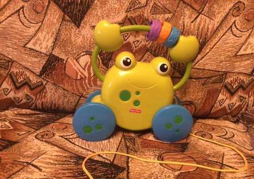 Игрушка- каталка лягушонок Fisher price