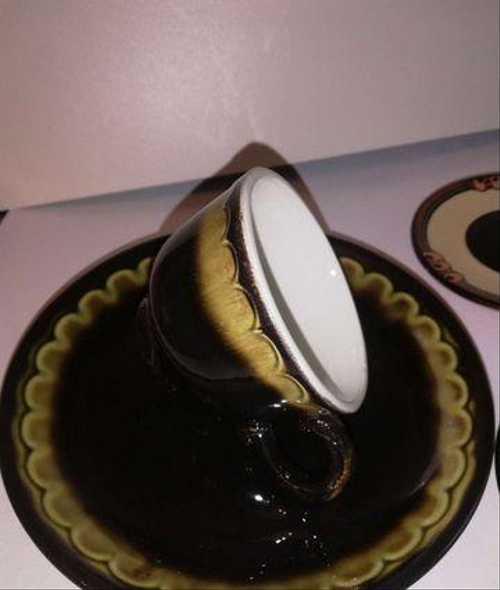 Керамическая чашка с блюдцем, Болгария