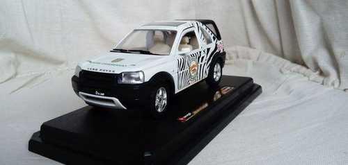Freelander Safarl 1/24 Burago