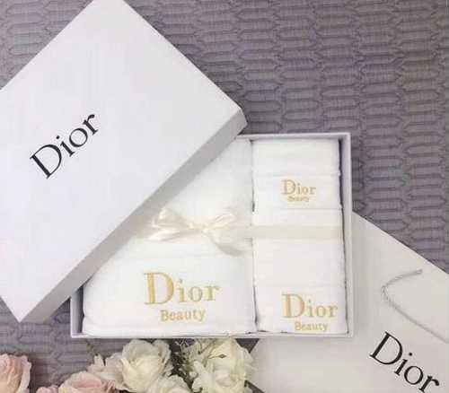 Набор махровых полотенец Dior luxe