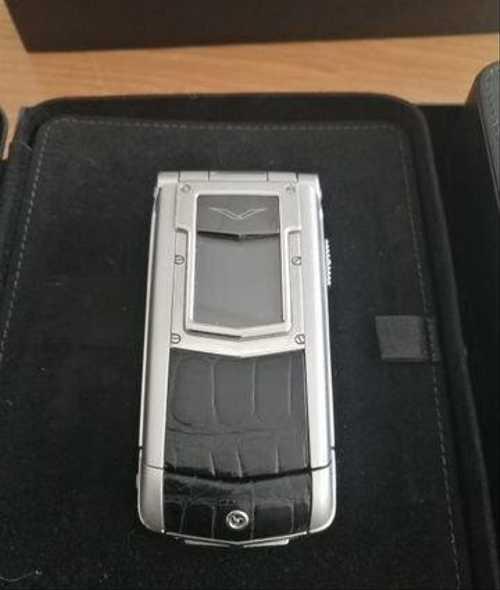 Vertu Constellation Ayxta Alligator