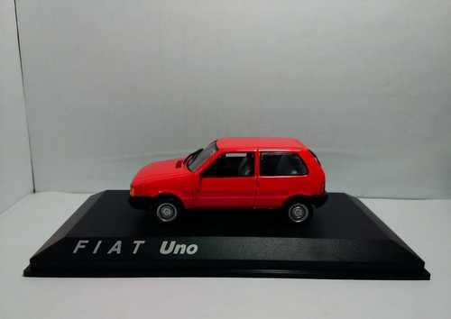 Fiat Uno 1983 1:43 Norev