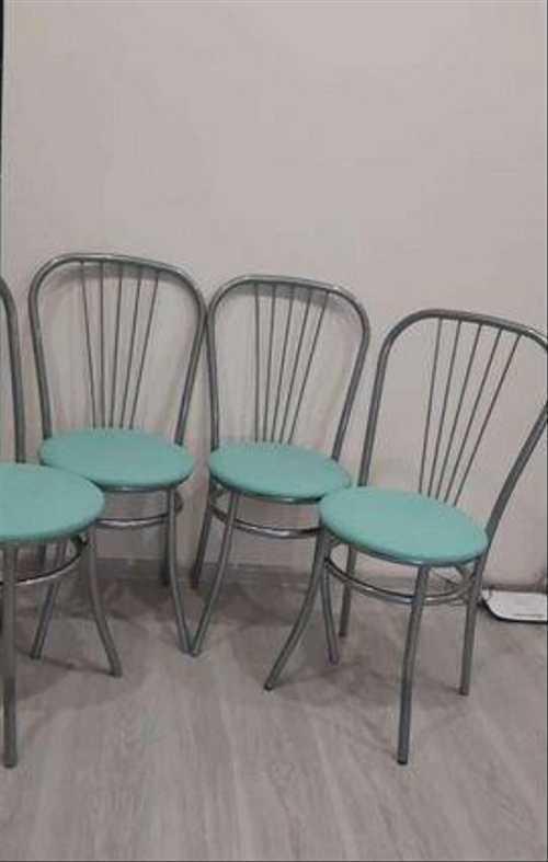 Продаю новые кухонные стулья