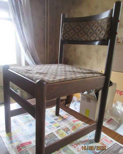 Шесть стульев +стол (винтаж, Болгария, 1983 г.)