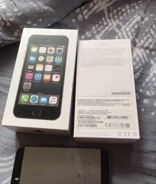 Телефон iPhone 5с