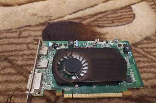 Видеокарта Radeon HD 5570 на 2Гб