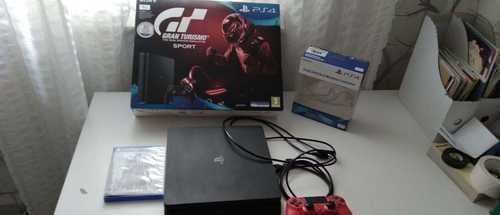 Sony PS4 Slim 1 Tb + 139 игр+ диск Bloodborne