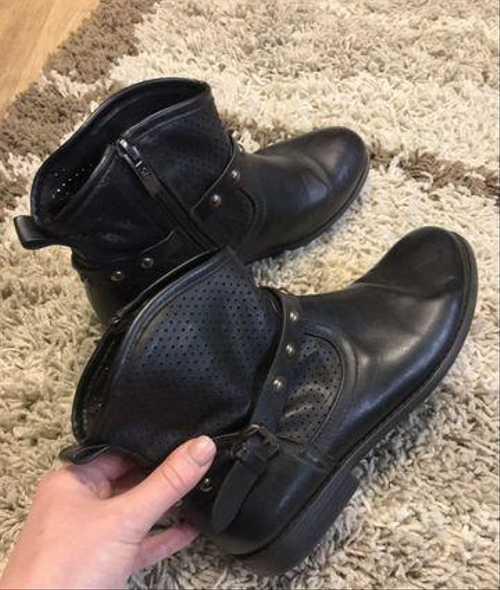 Ботинки
