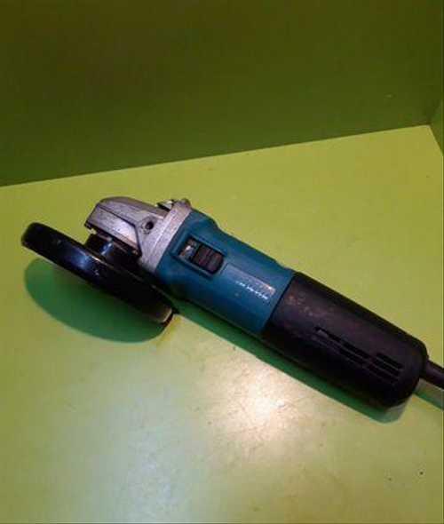 Makita 9565h. Крышка рукоятки Makita 451314-4.