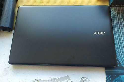 Ноутбук Acer e1-572g