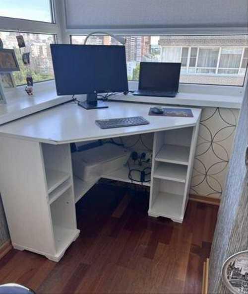 Компьютерный столик IKEA