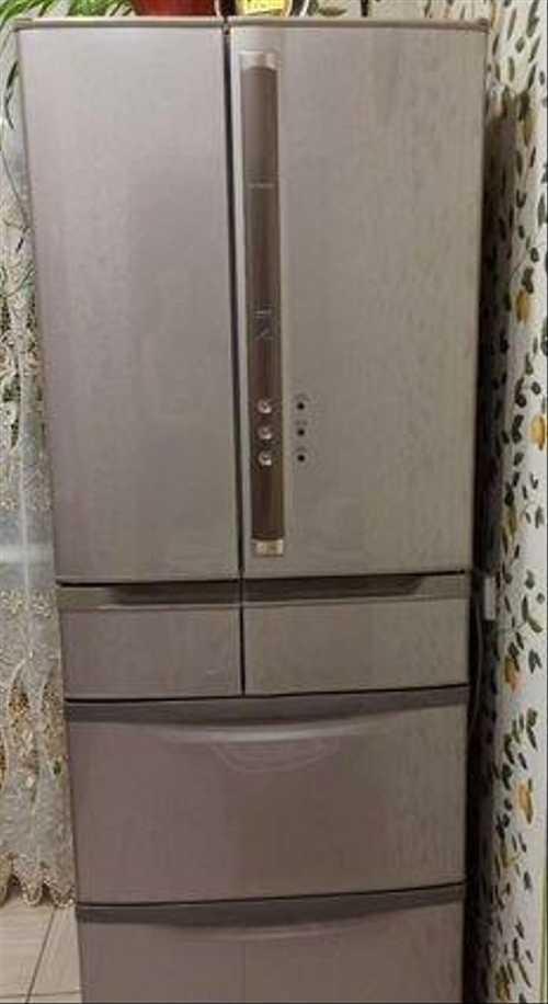Холодильник бу hitachi