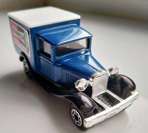 Matchbox Ford model A maid in Macau