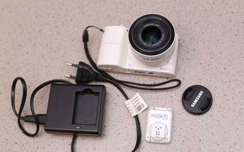 Фотоаппарат Samsung NX1000