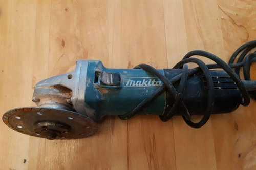 Болгарка Makita 9558 HN